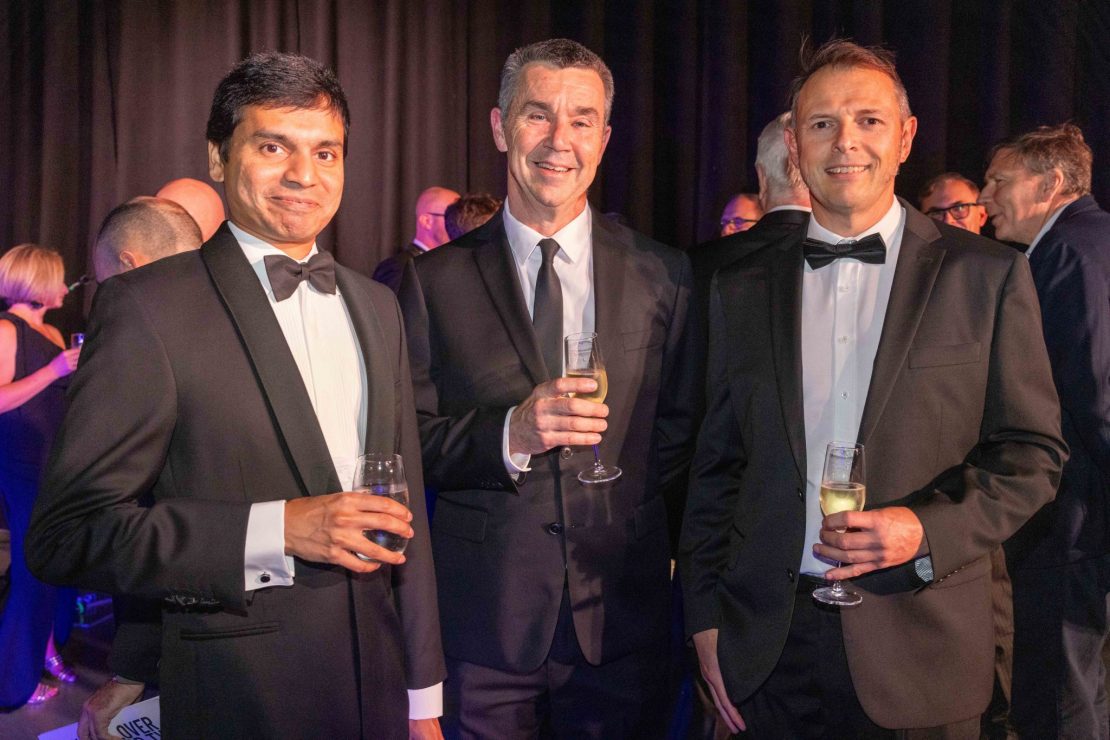 BLUGLASS WINS AUSTRALIAN HERO AT INNOVATIONAUS AWARDS – Bluglass
